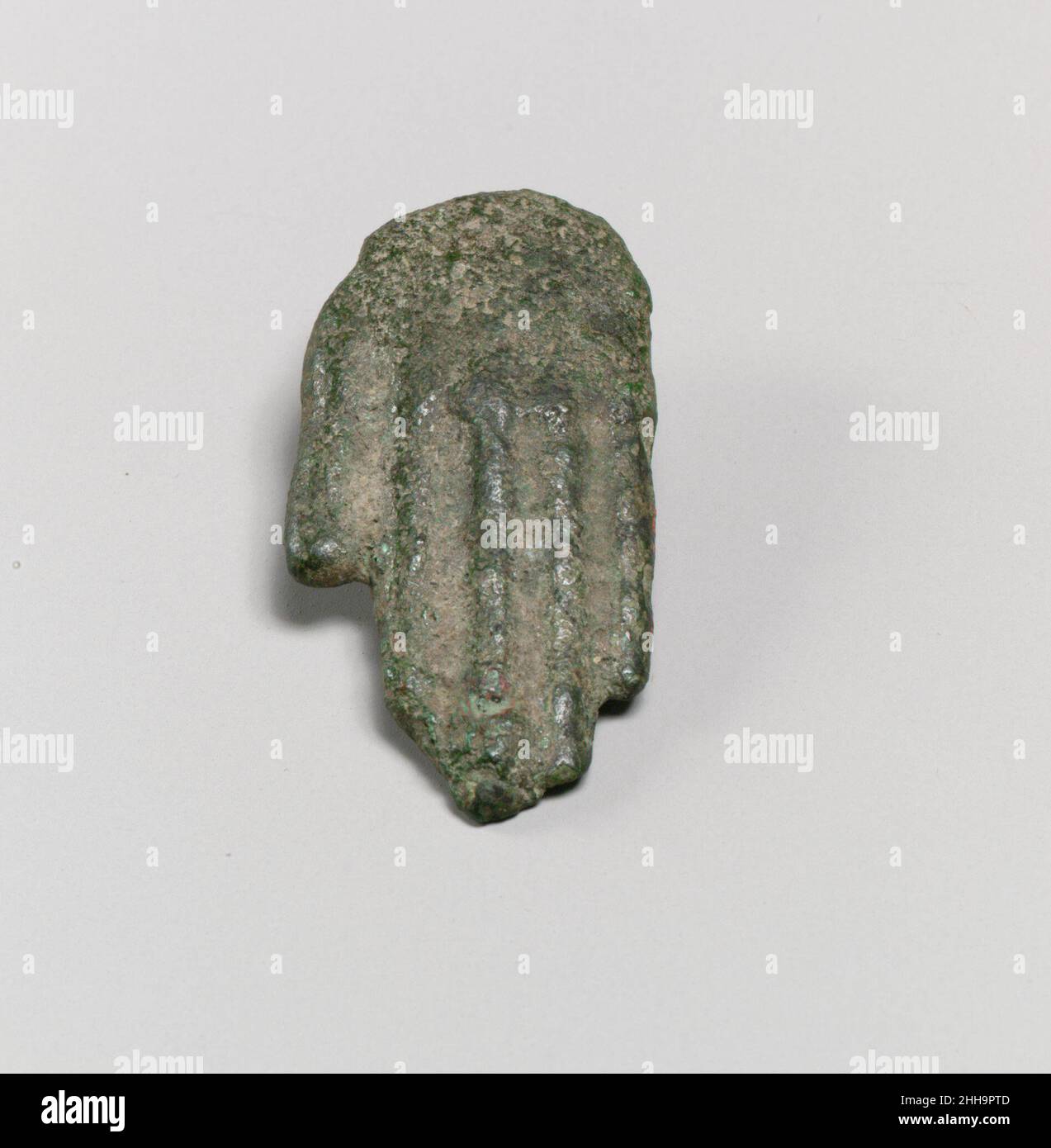 Fingers held close together hi-res stock photography and images - Alamy