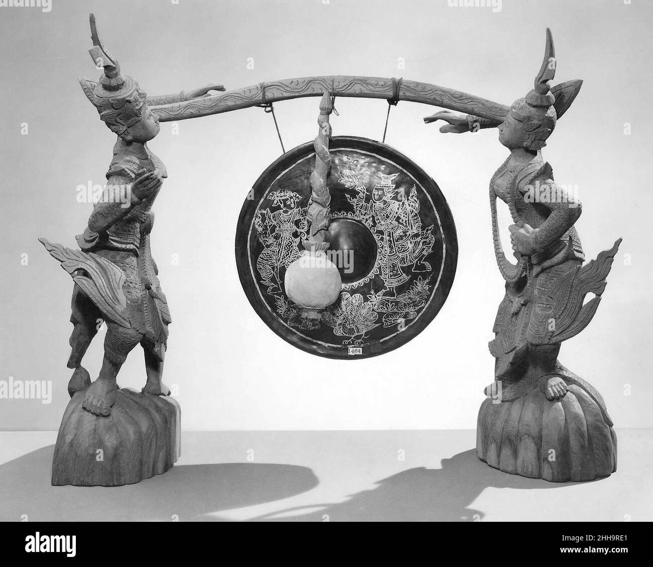 Ceremonial gong hi-res stock photography and images - Alamy