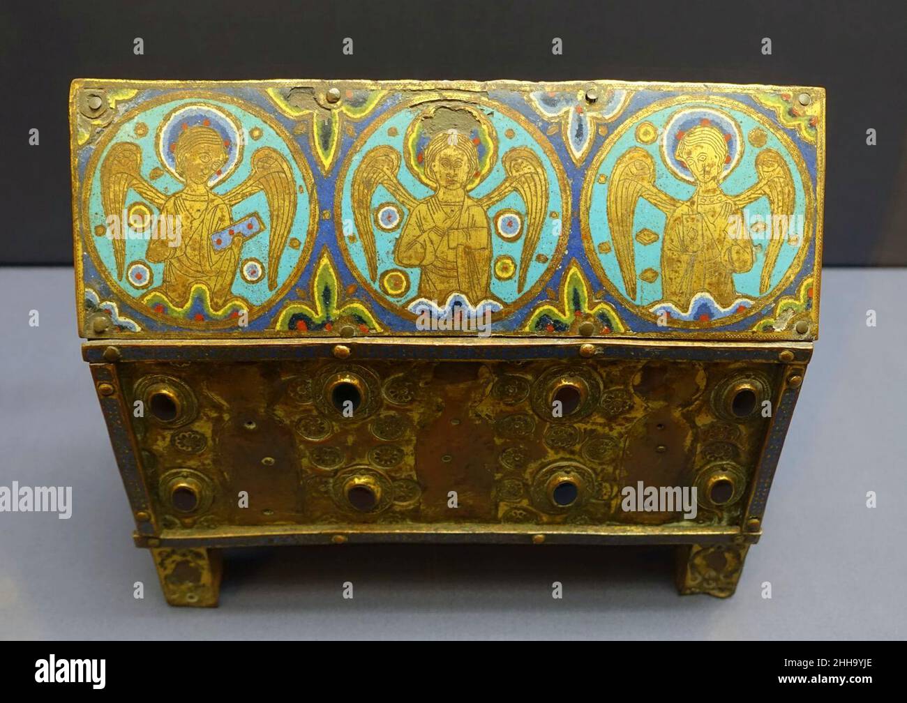 Small chasse with angels in medallions, Limoges, c. 1200-1210, copper ...