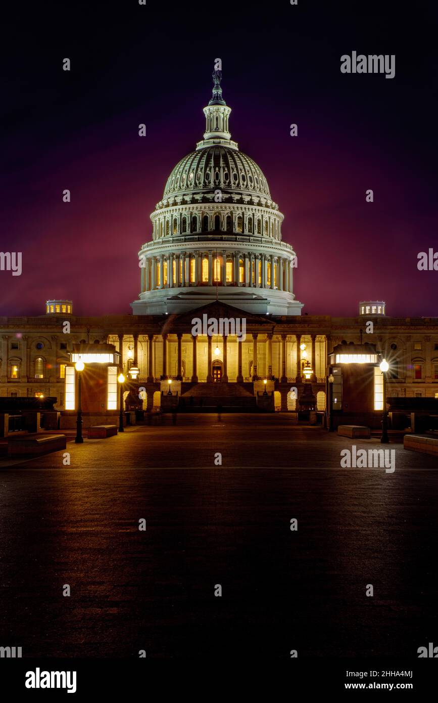 Front entrance and columns of the marble domed United States Capital ...
