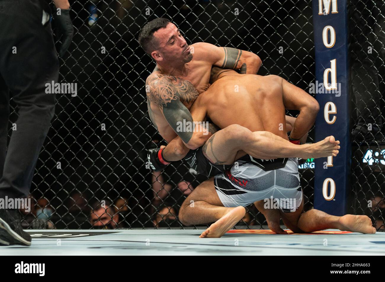 A guillotine lock hi-res stock photography and images - Alamy