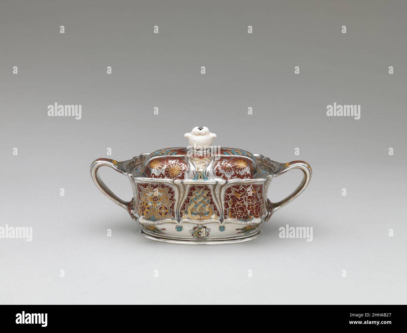 Tiffany factory hi-res stock photography and images - Alamy