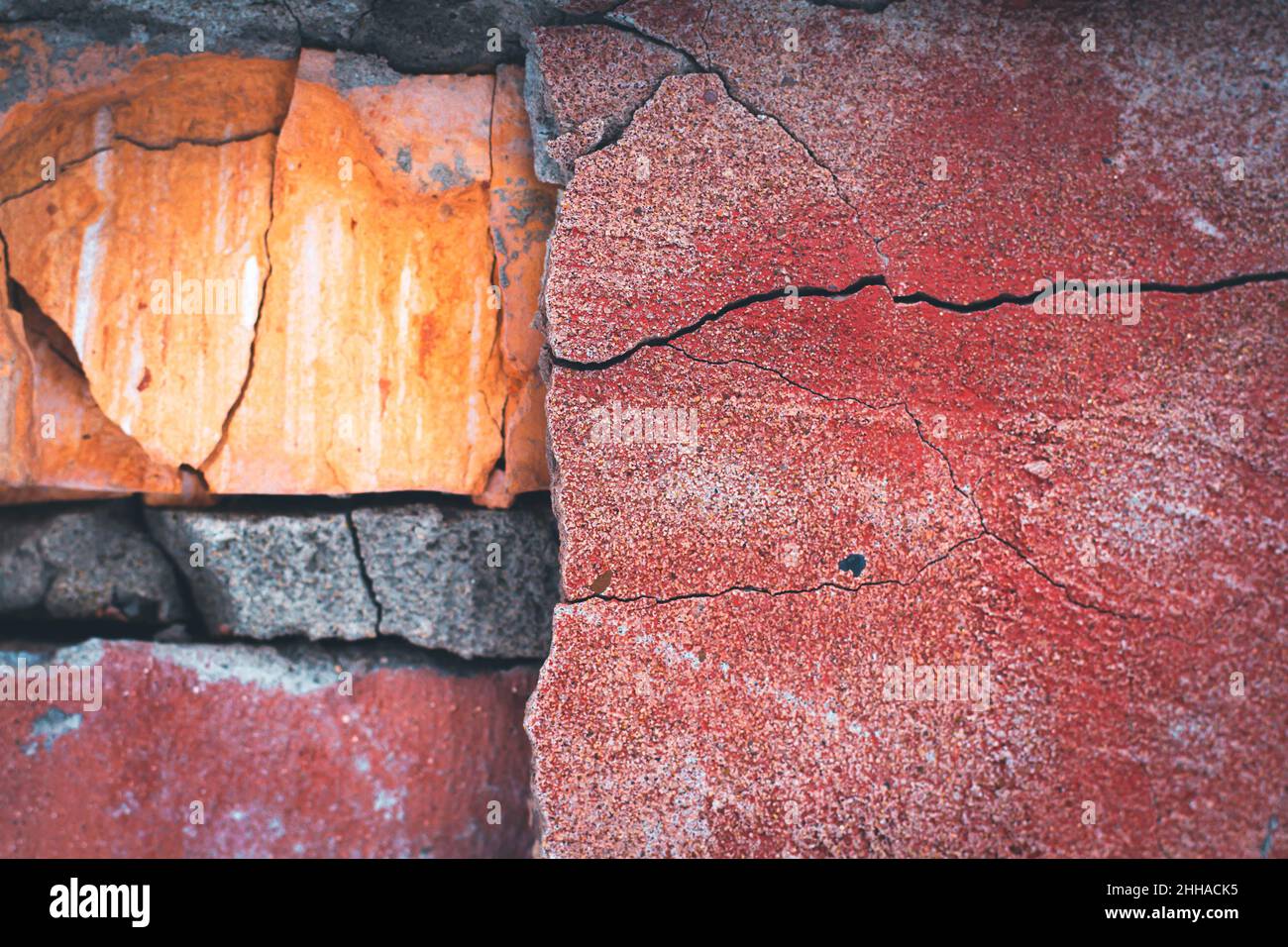 Crumbling texture hi-res stock photography and images - Alamy
