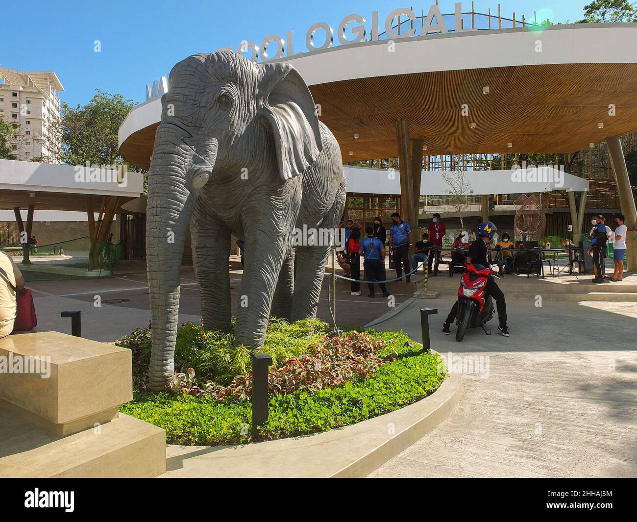The facade of the newly renovated Manila Zoo with a replica of Mali ...