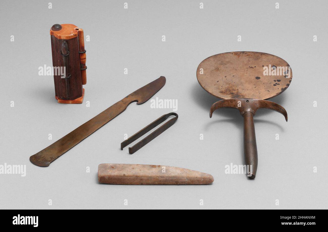 Cosmetic set of Kohl Tube and Applicator, Razor, Tweezers, Whetstone ...