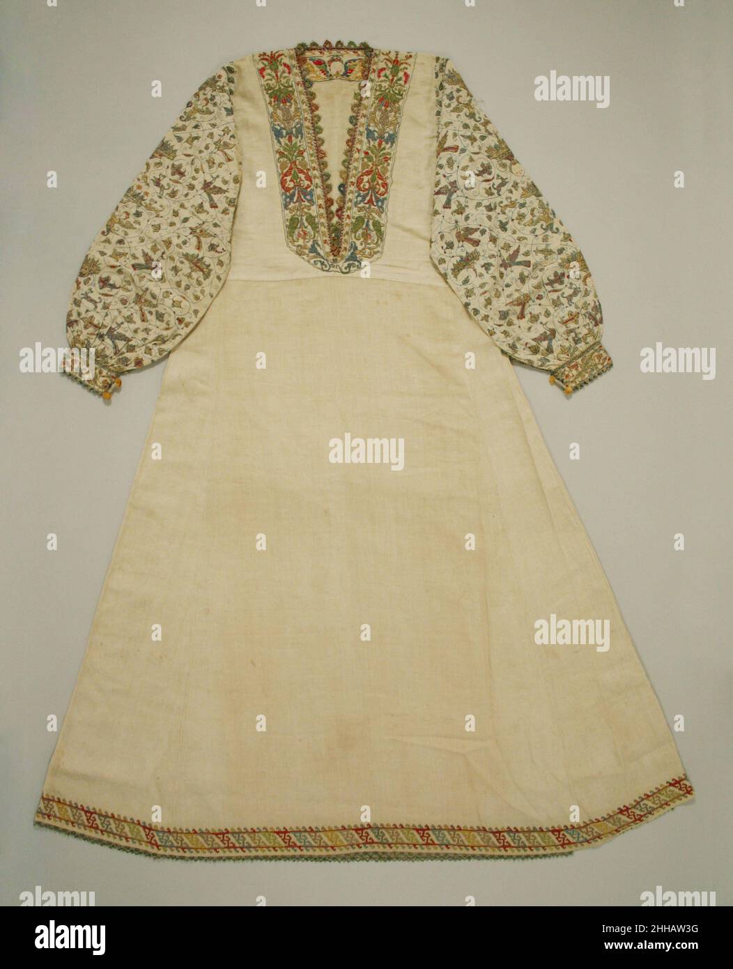 Smock style hi-res stock photography and images - Alamy