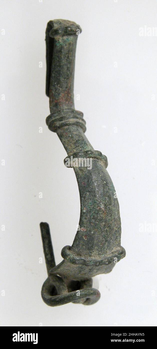 Roman bow hi-res stock photography and images - Alamy
