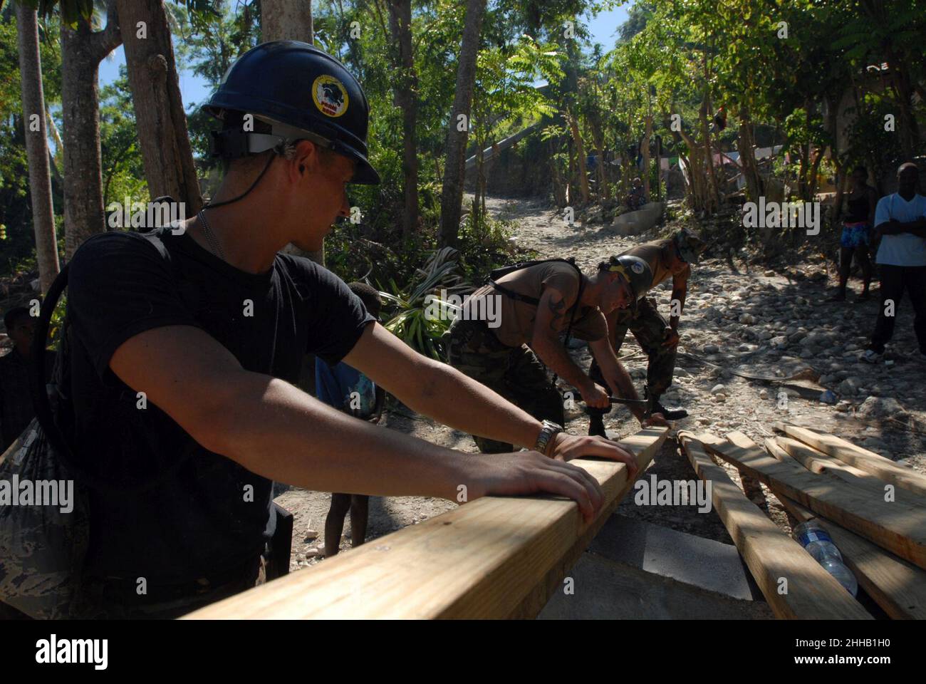 Soldiers Help During Aftermath of Hurricanes Stock Photo - Alamy