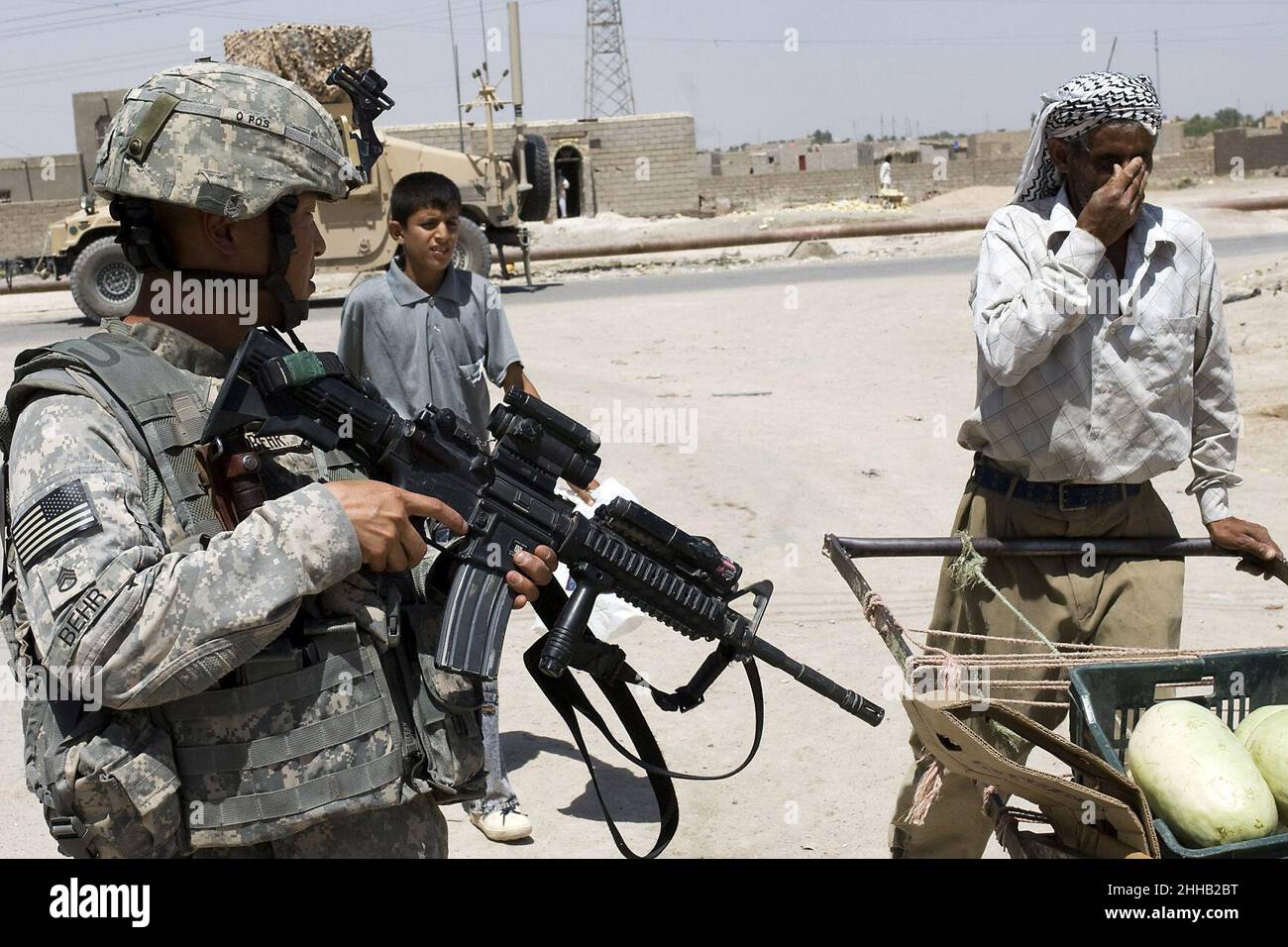 Basra streets hi-res stock photography and images - Alamy