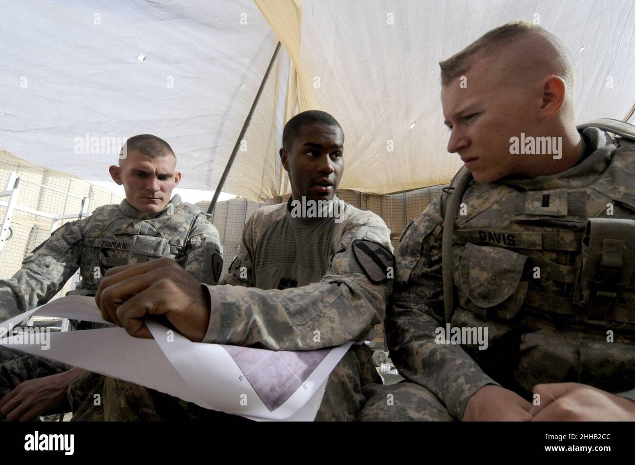 Soldiers patrol, conduct site assessment Stock Photo - Alamy