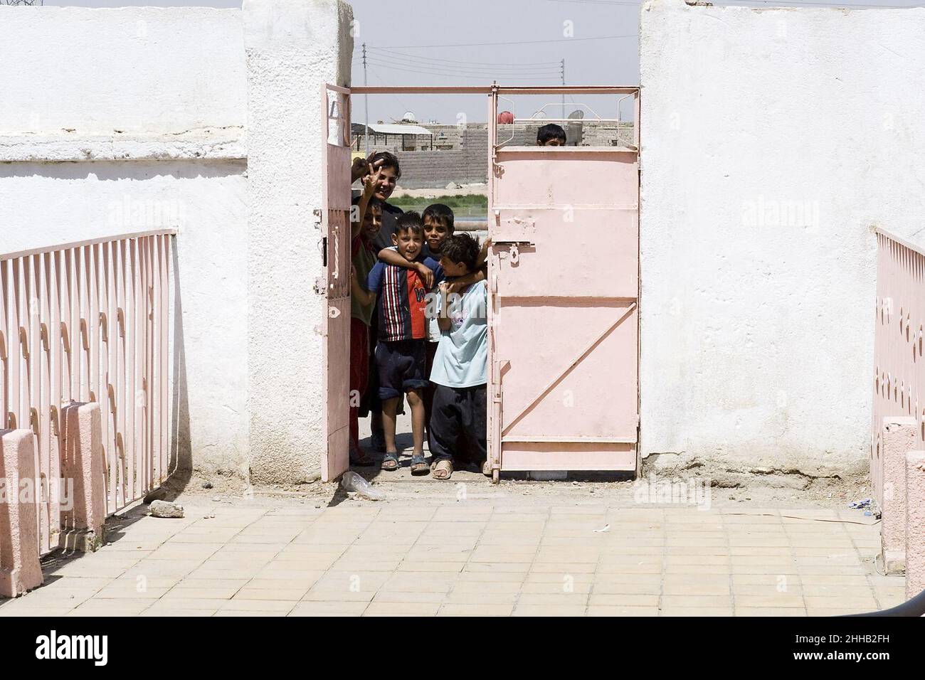Basra streets hi-res stock photography and images - Alamy
