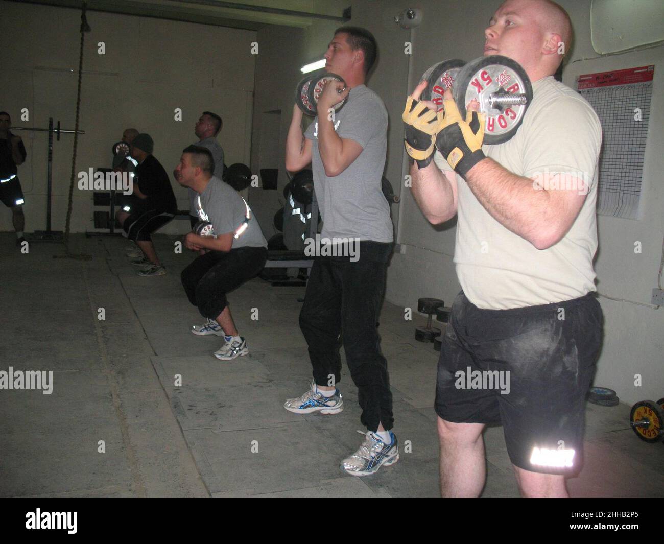 Soldiers work-out in their new gym Stock Photo - Alamy