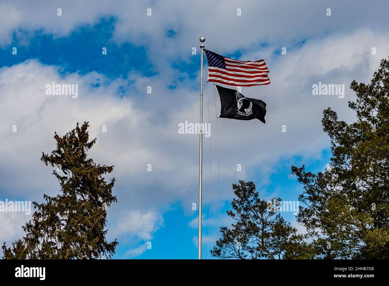 Flags Flying Over The Gettysburg National Cemetery, Pennsylvania, USA ...
