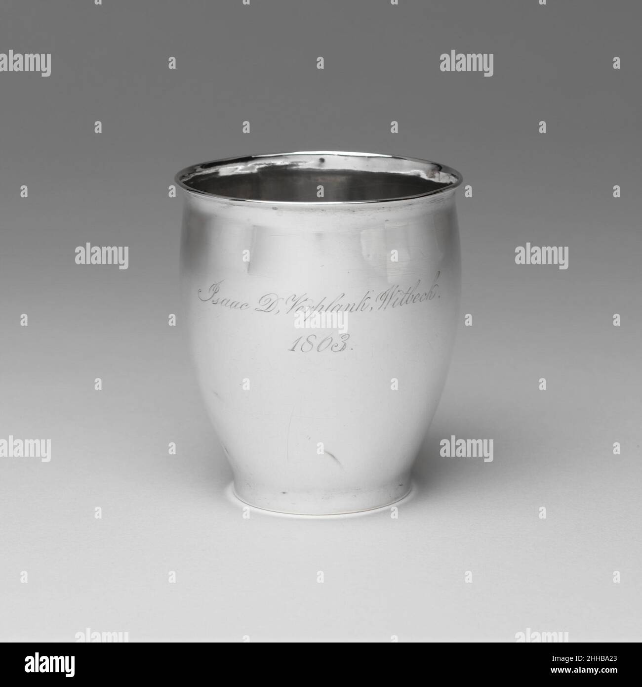 Beaker 1800–1830 Isaac Hutton American. Beaker 400 Stock Photo - Alamy