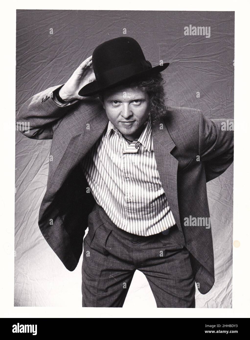 Portrait of Mick Hucknall of Simply Red circa 1985 Credit: Ron Wolfson ...