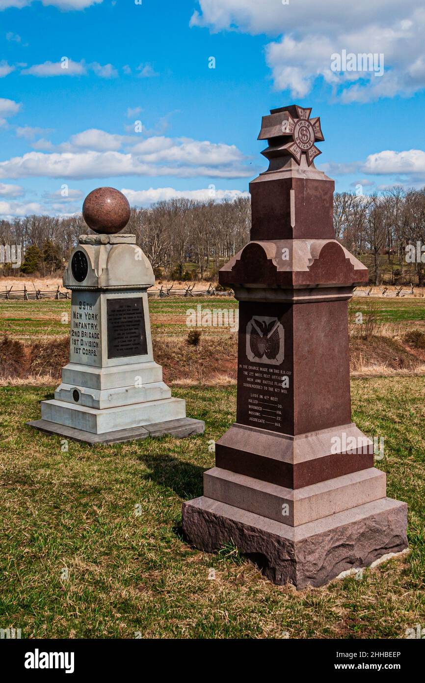Photo of Monuments Near The Railroad Cut, Gettysburg National Military ...