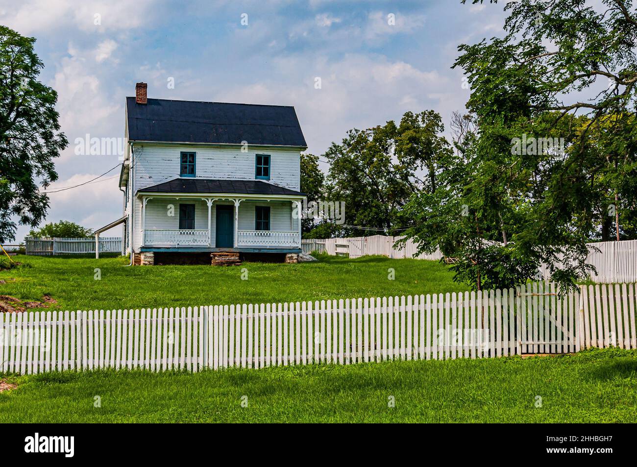 Josepg poffenberger farmhouse hi-res stock photography and images - Alamy