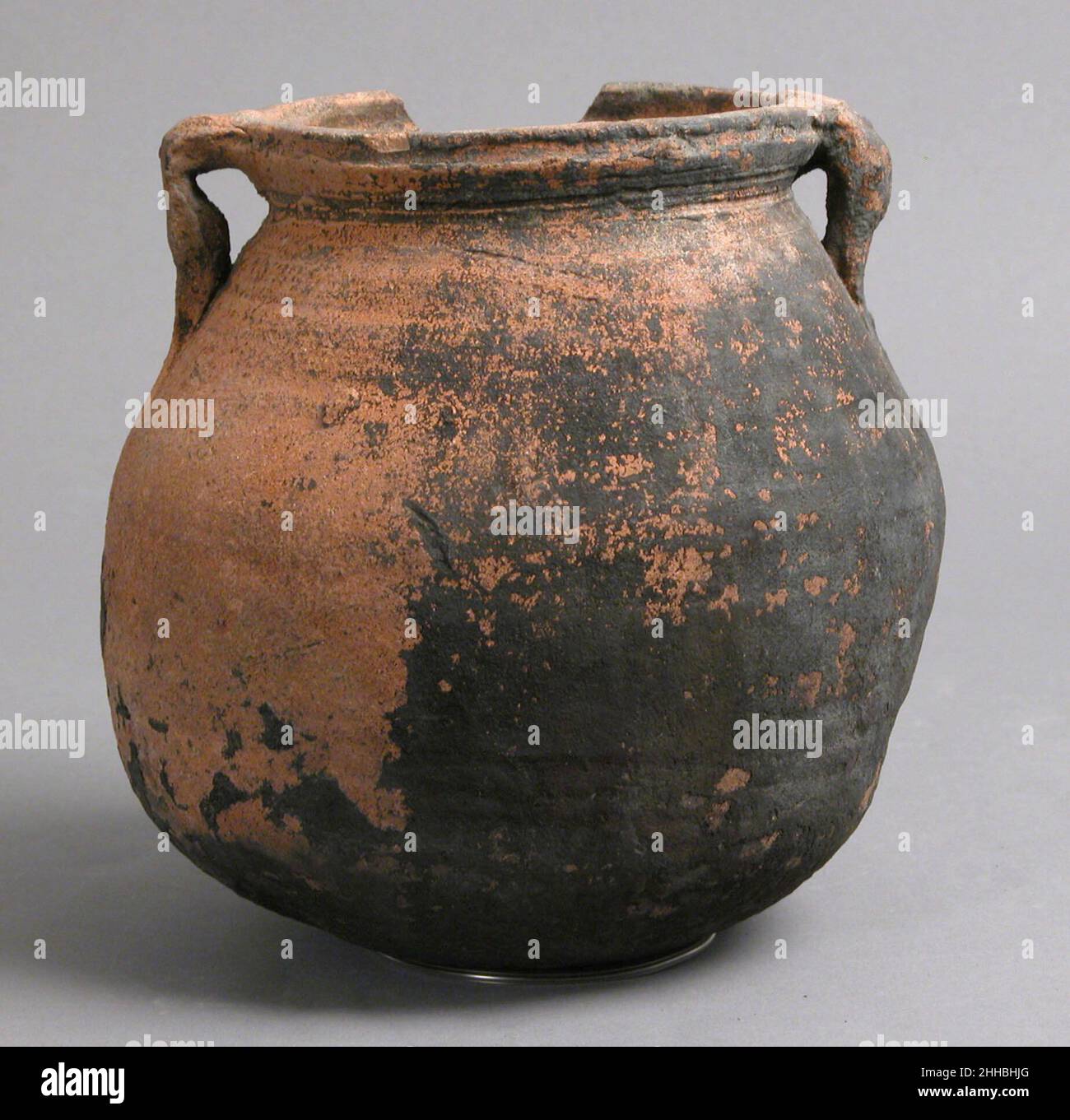 Egyptian pot hi-res stock photography and images - Alamy