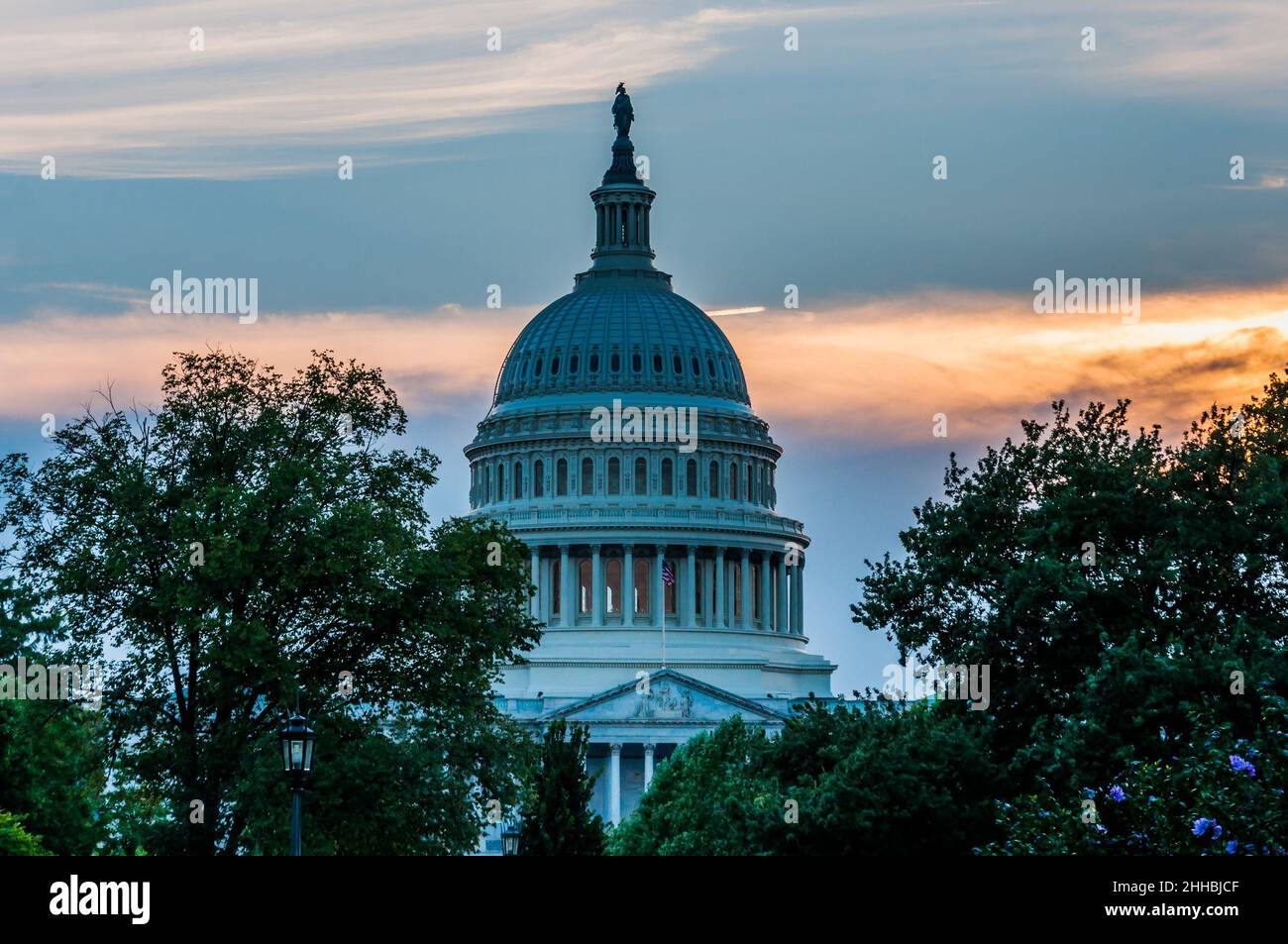 Washington dc area sunrise hi-res stock photography and images - Alamy