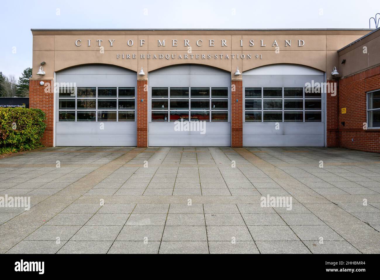 Fire station bay doors hi-res stock photography and images - Alamy