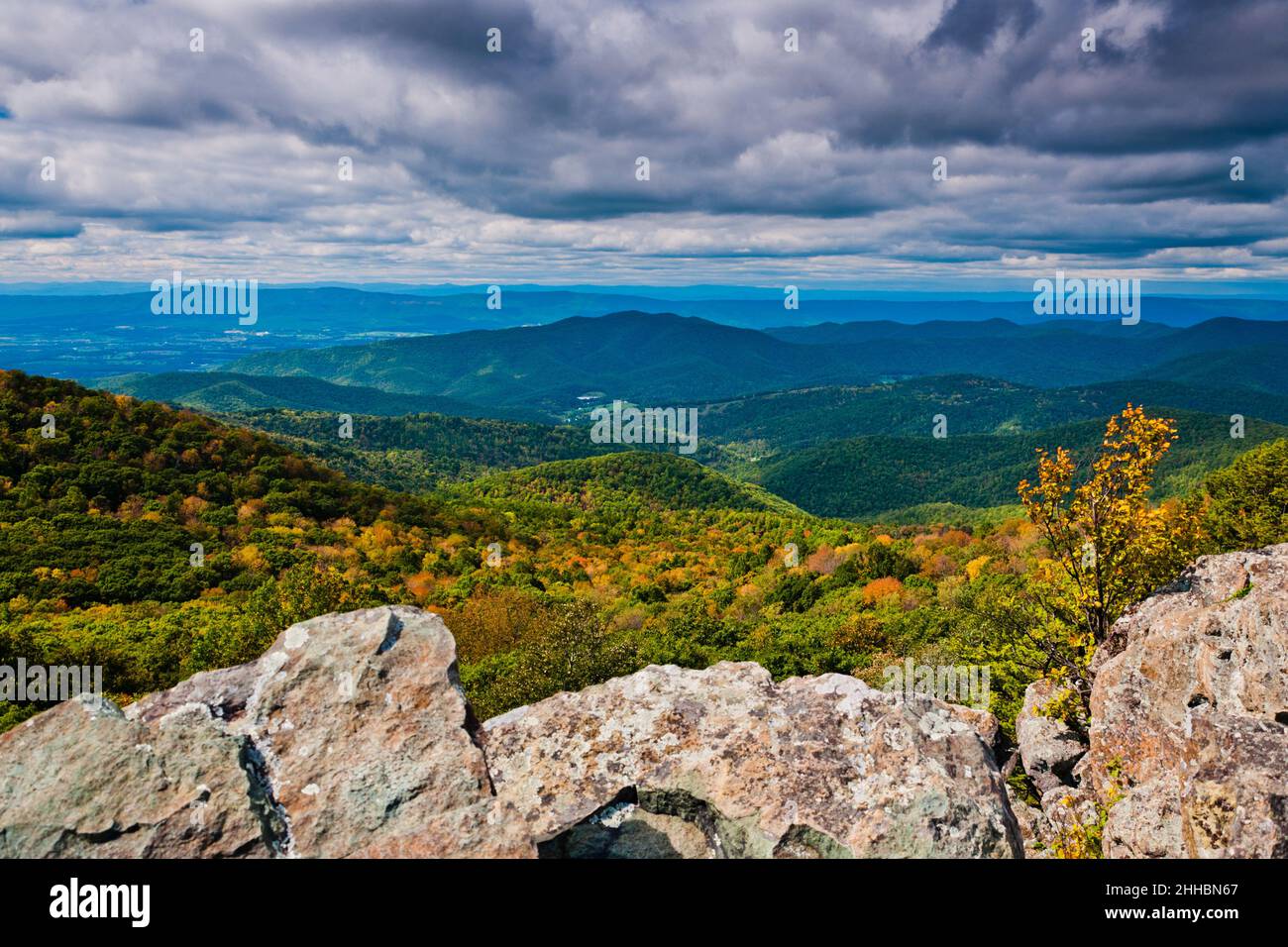 View from Bearfence Mountain, Shenandoah National Park, Virginia Stock ...