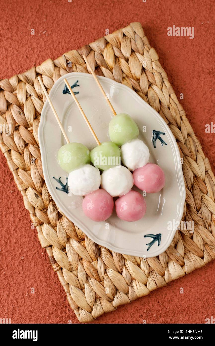 Japanese Three Colored Mochi Dumplings Sanshoku Dango Stock Photo - Alamy