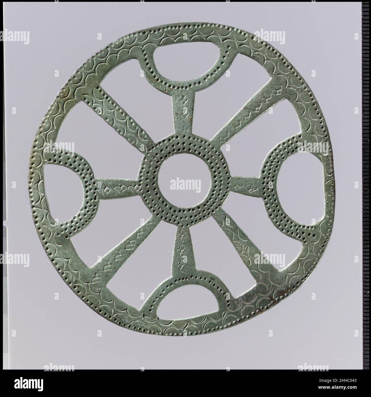 Medieval amulets hi-res stock photography and images - Alamy