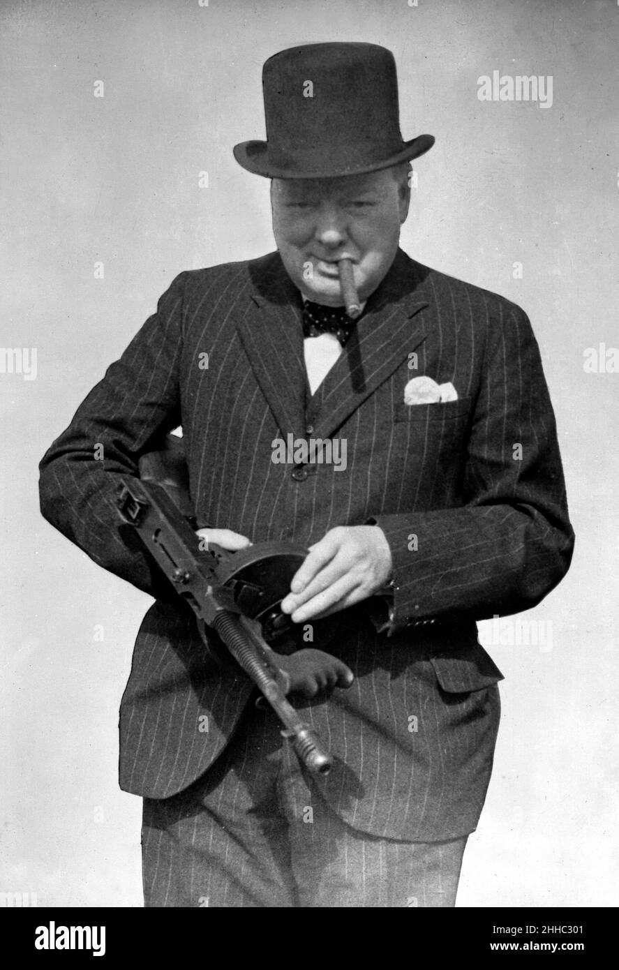 Churchill gun hi-res stock photography and images - Alamy
