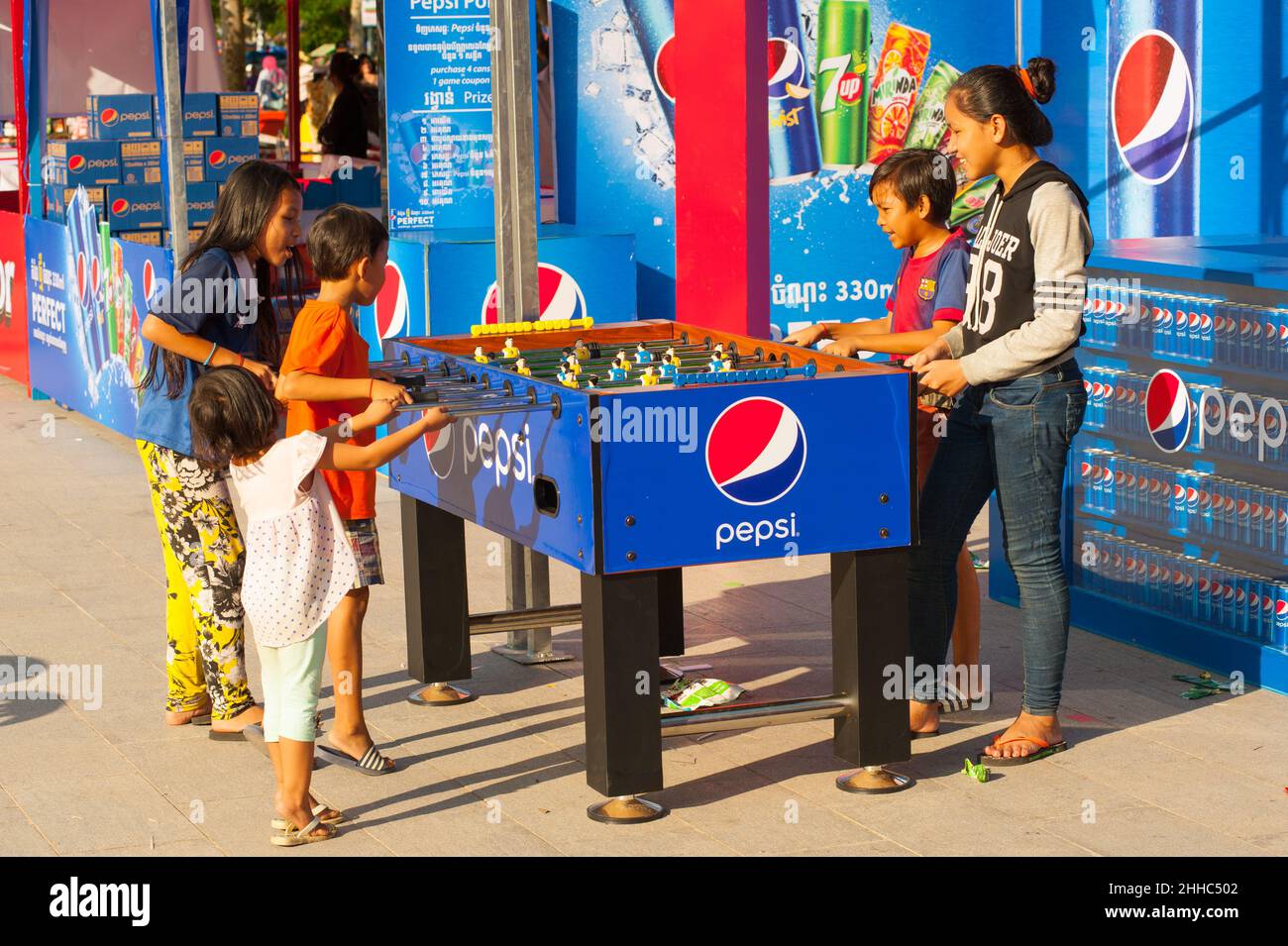 Pepsi ad asia hi-res stock photography and images - Alamy