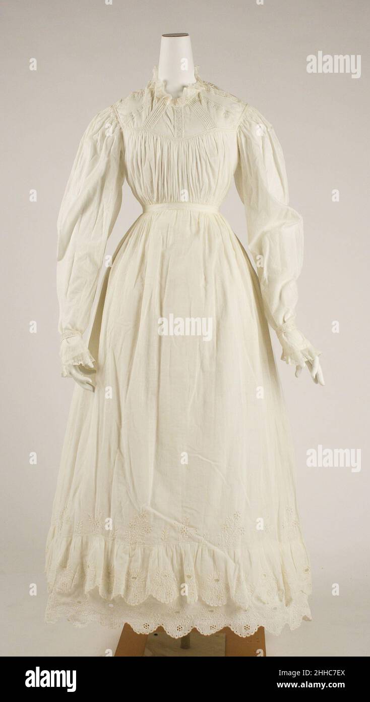Dress 1825–30 British. Dress 84331 Stock Photo - Alamy