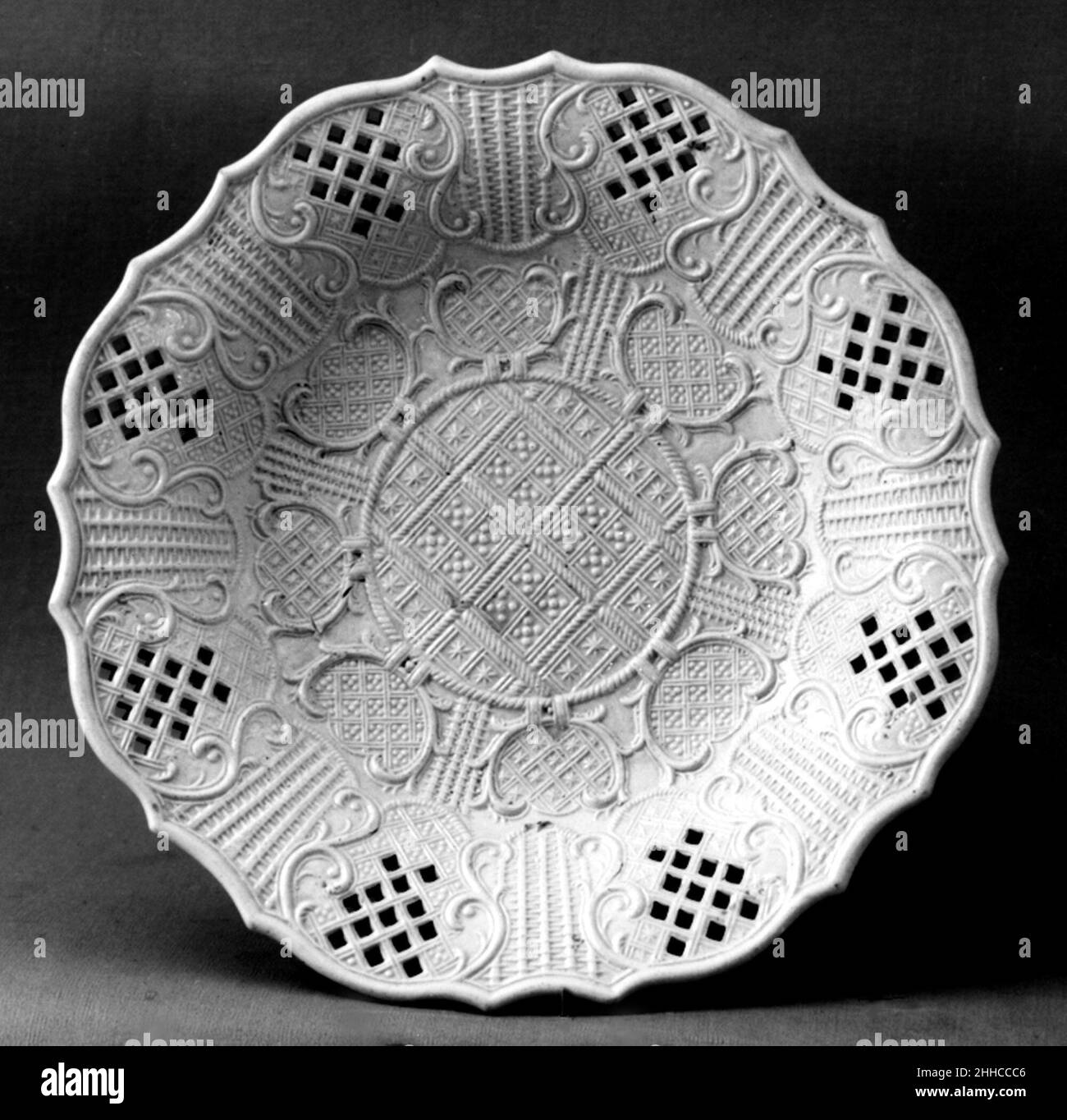 Dish ca. 1760 British, Staffordshire. Dish 194492 Stock Photo - Alamy