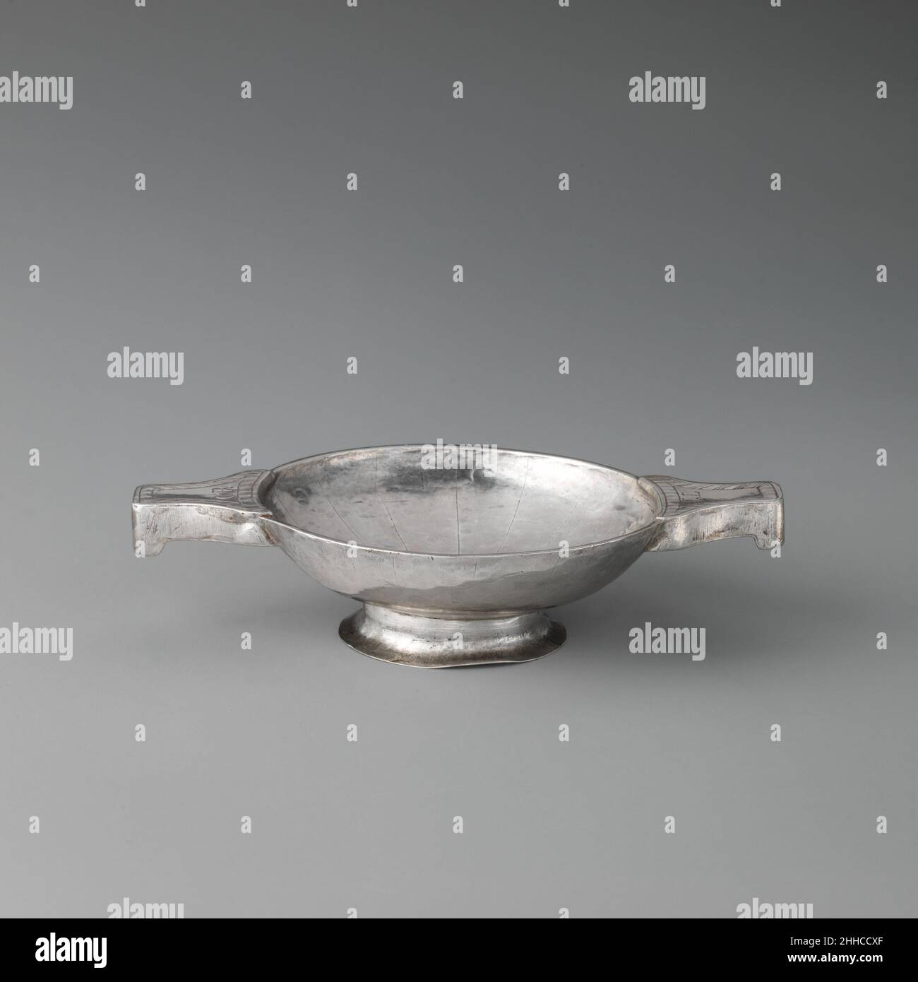 Miniature quaich late 17th century James Sympsone Scottish. Miniature ...