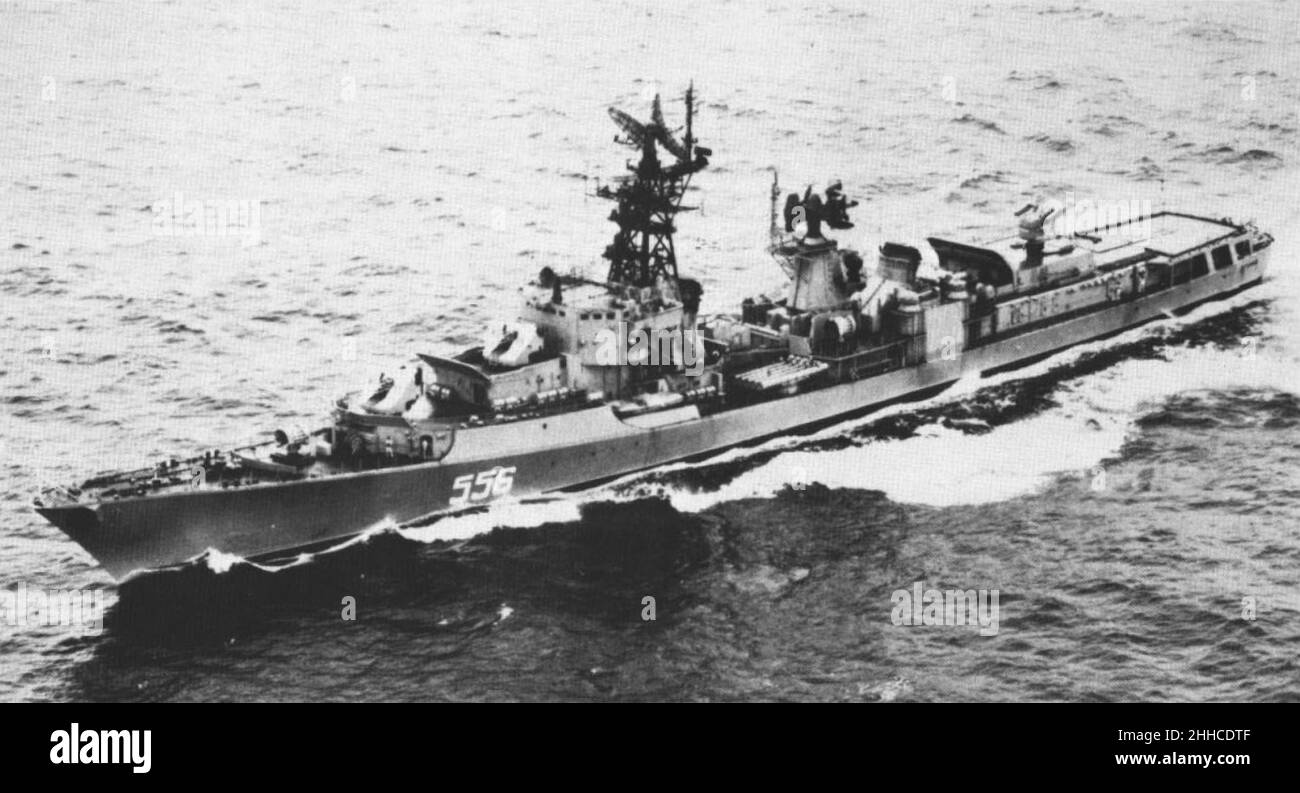 Soviet destroyer Gordyy underway c1980 Stock Photo - Alamy