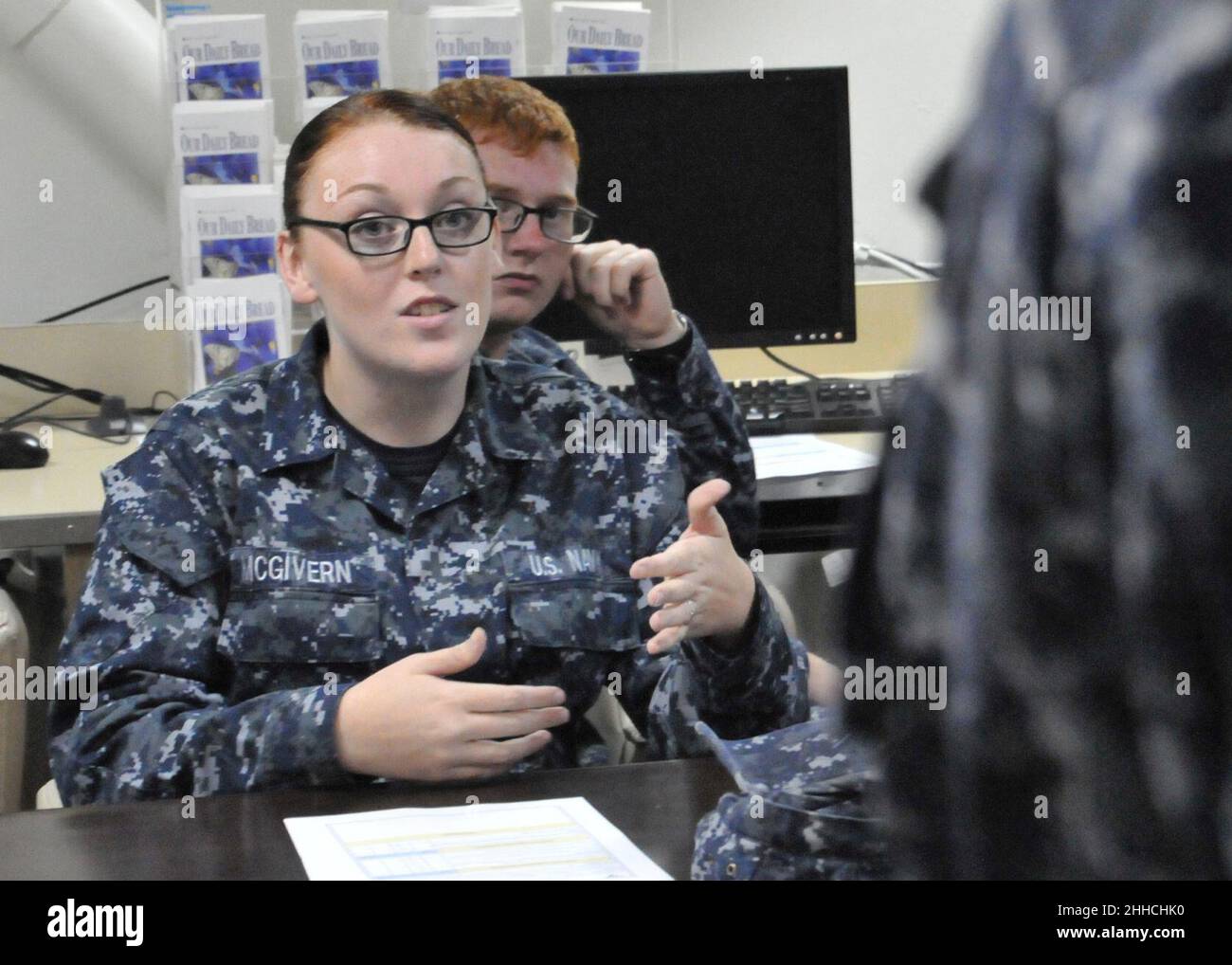 SPAWAR trains Boxer ITs 130723 Stock Photo - Alamy