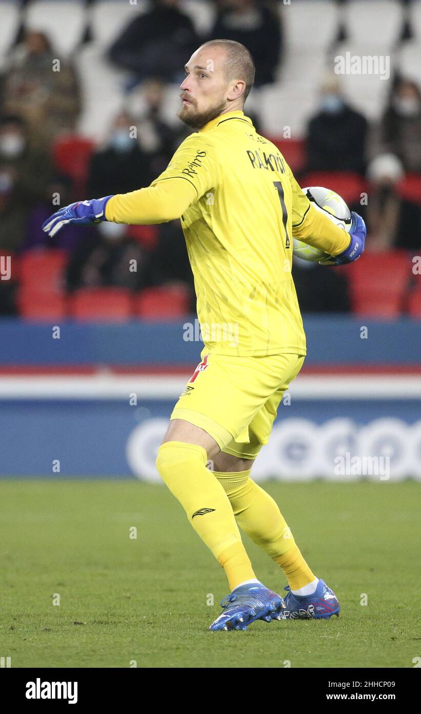 Goalkeeper of Reims Predrag Rajkovic during the French championship ...