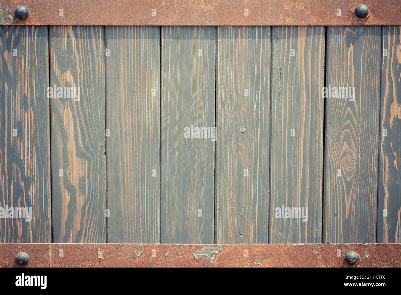 Vintage old metal and wood medieval background Stock Photo - Alamy