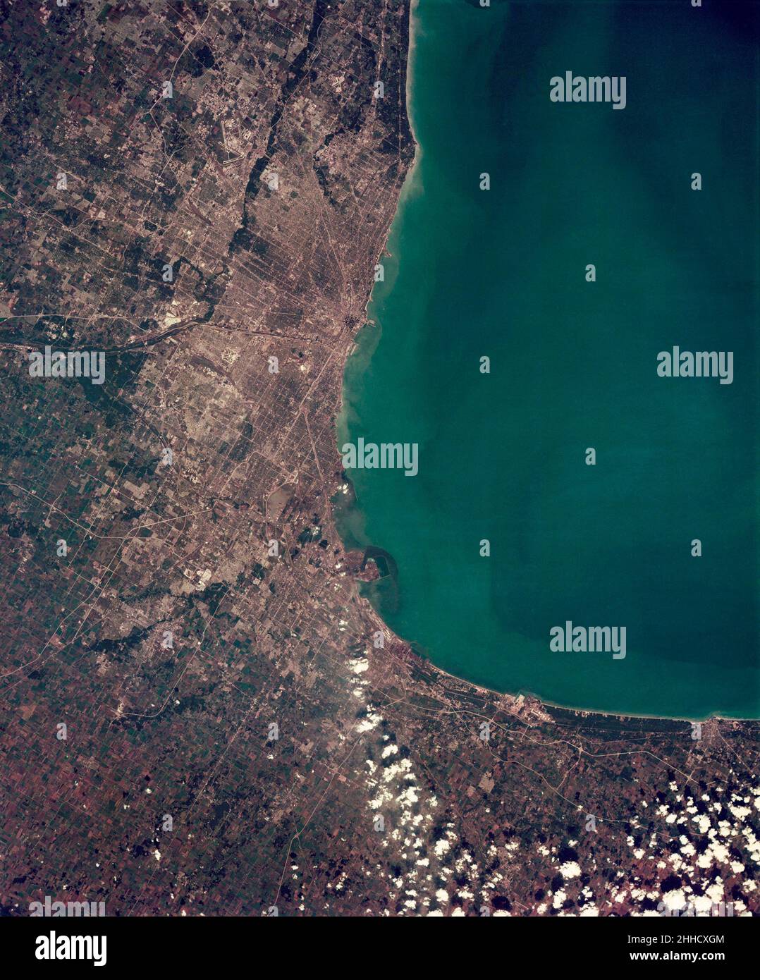 (18 Sept. 1973) --- The metropolitan area of Chicago is encompassed in ...