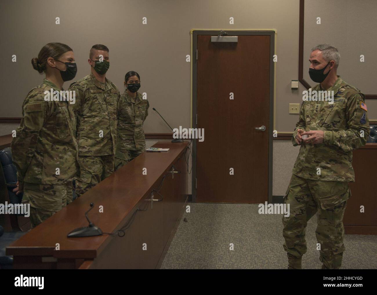 SpOC commander visits Team Pete (3 Stock Photo - Alamy