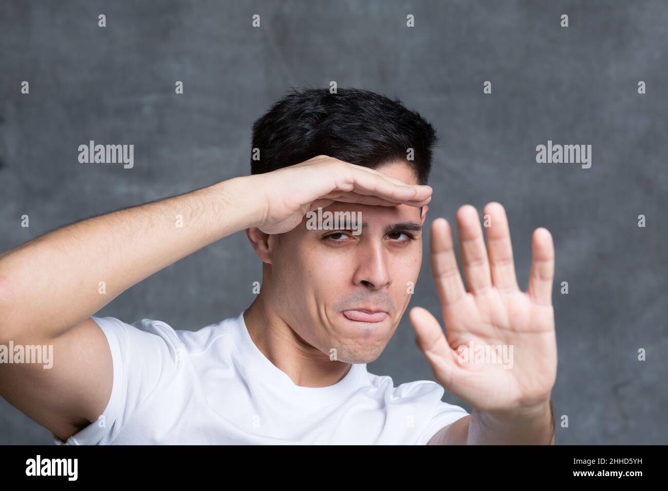 Alert expressions hi-res stock photography and images - Alamy