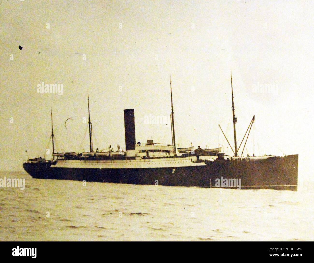 SS Carpathia with lifeboats (27620989490 Stock Photo - Alamy