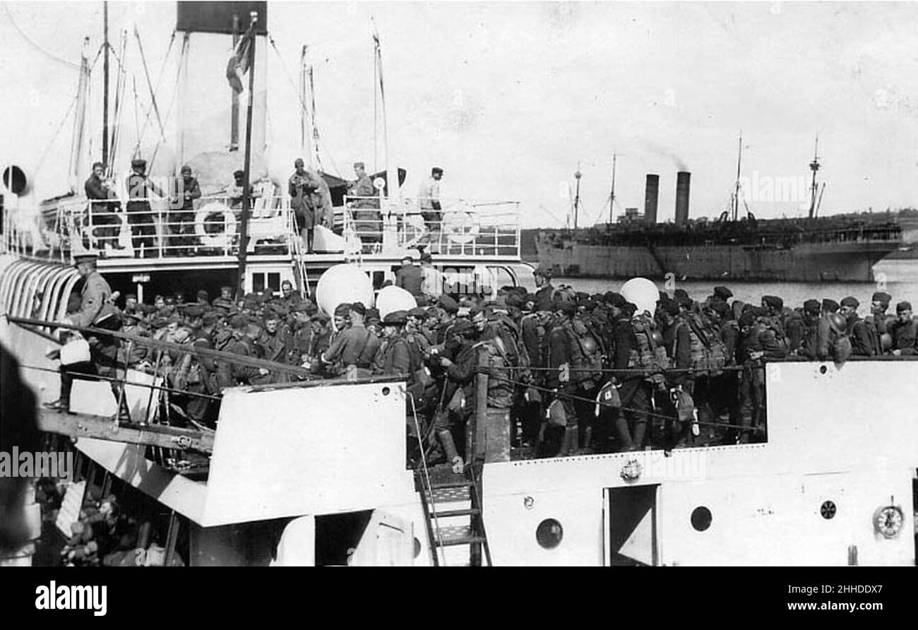SS Traffic in Brest, France, 1919, port quarter, view 2 Stock Photo - Alamy