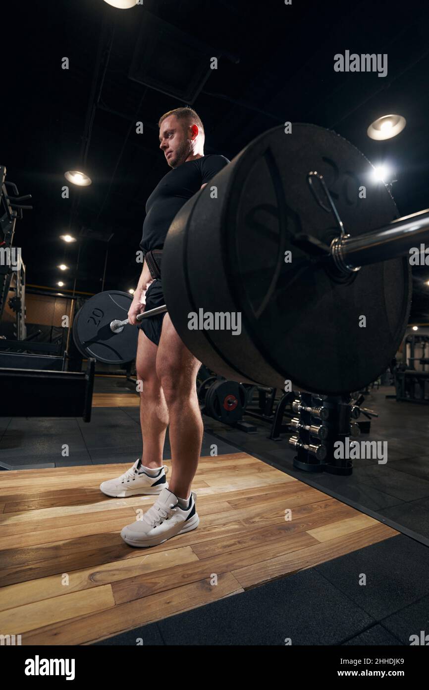 Lifting one leg off the ground hi-res stock photography and images - Alamy