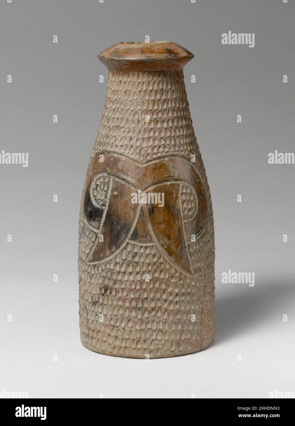 Bottle 12th–5th century B.C. Cupisnique Chavín-style pottery spread ...