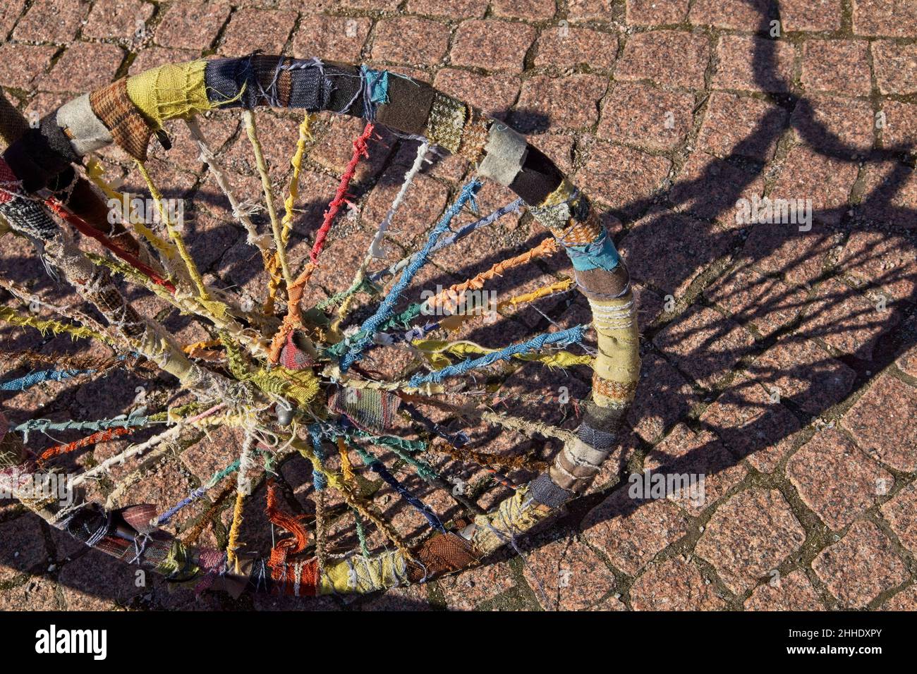 Covered with cloth hi-res stock photography and images - Alamy