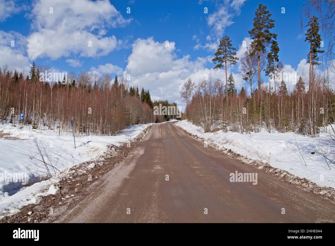 Small narrow road hi-res stock photography and images - Alamy