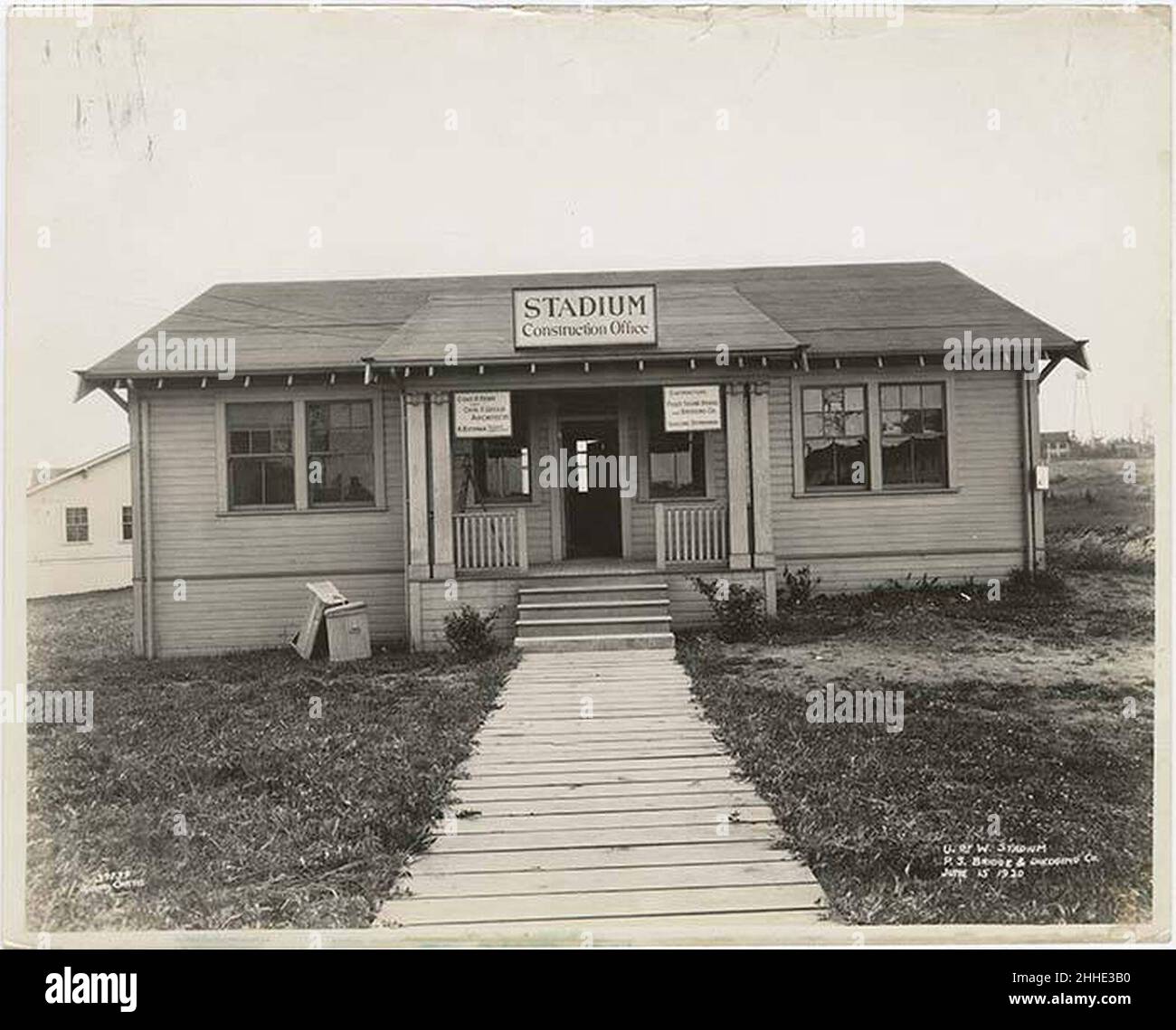 University of washington seattle 1920 hi-res stock photography and ...
