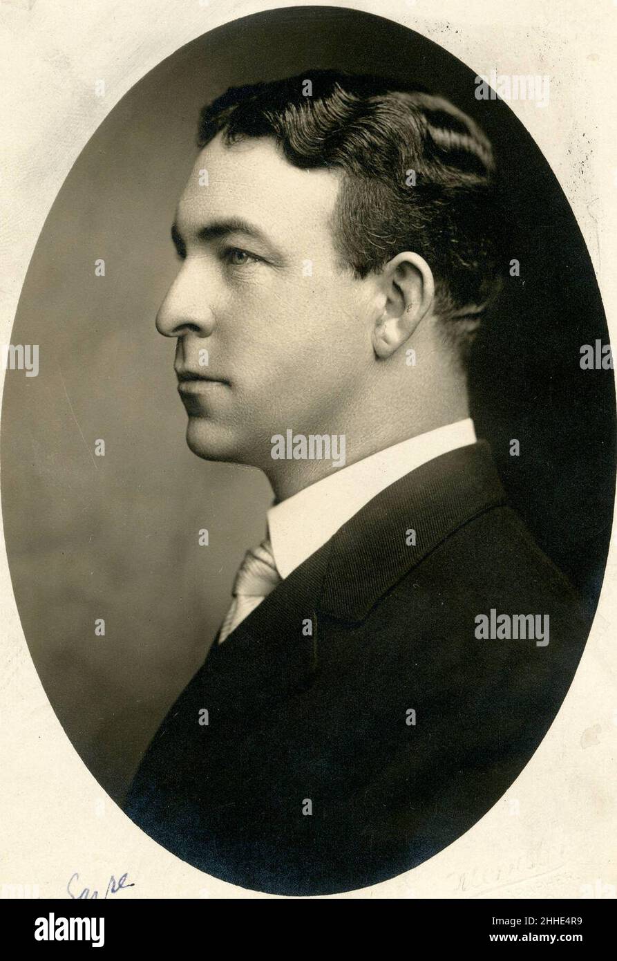 Arthur byron hi-res stock photography and images - Alamy