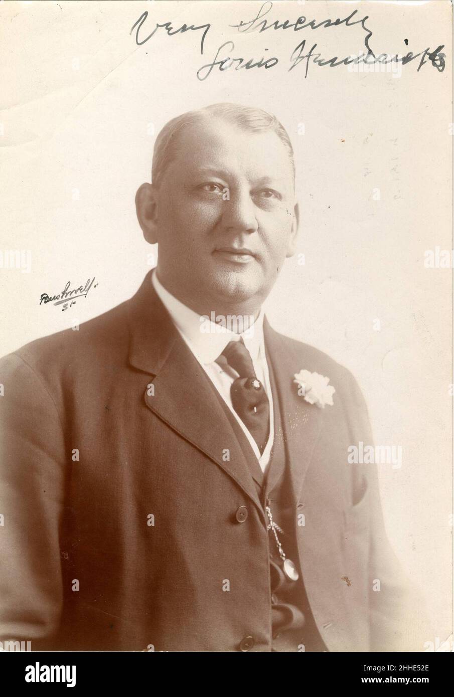 Stage actor Louis Hendricks Stock Photo - Alamy