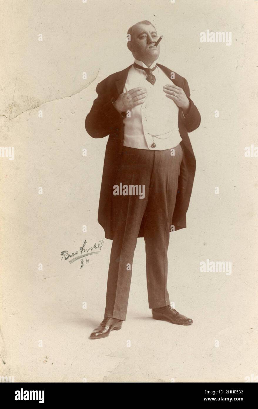 Stage actor Louis Hendricks in ''The Man of the Hour'' Stock Photo - Alamy