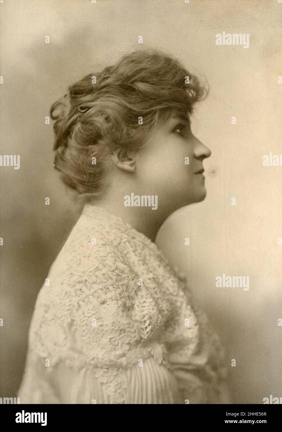 Minnie maddern hi-res stock photography and images - Alamy